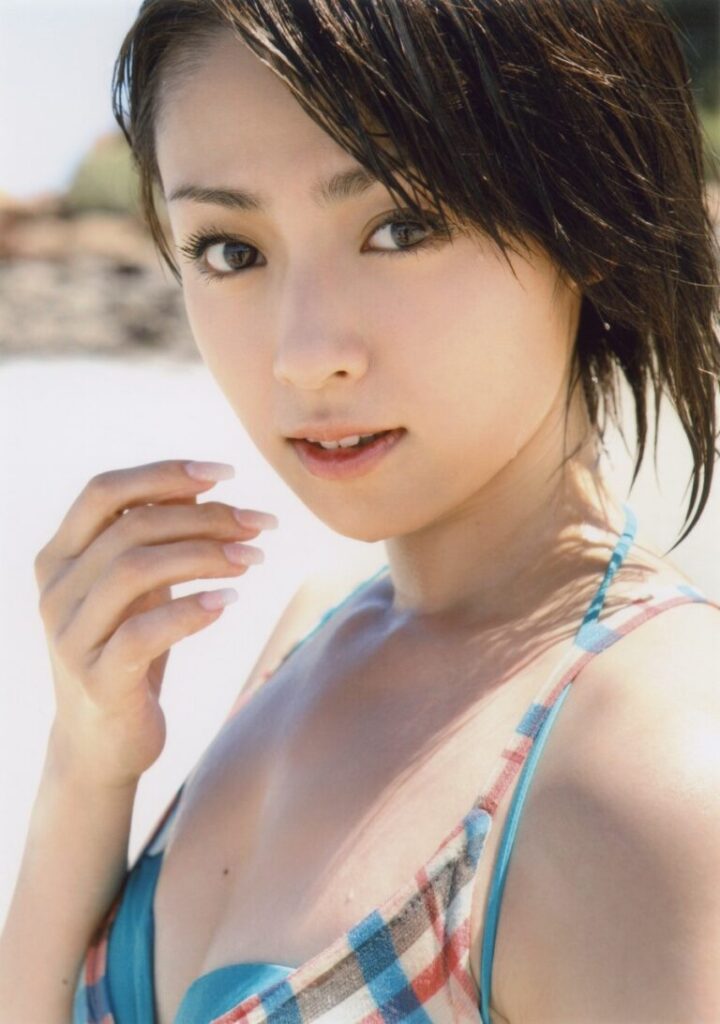 【画像104枚】深田恭子の胸が美しすぎる！最高レベルです | 芸能人の画像まとめサイト『aigazo(アイガゾ)』