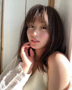 【画像104枚】岡崎紗絵の胸が美しすぎる！最高レベルです | 芸能人の画像まとめサイト『aigazo(アイガゾ)』