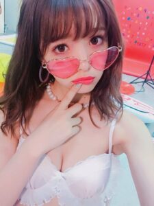 【画像120枚】藤田ニコルの胸が美しすぎる！最高レベルです | 芸能人の画像まとめサイト『aigazo(アイガゾ)』
