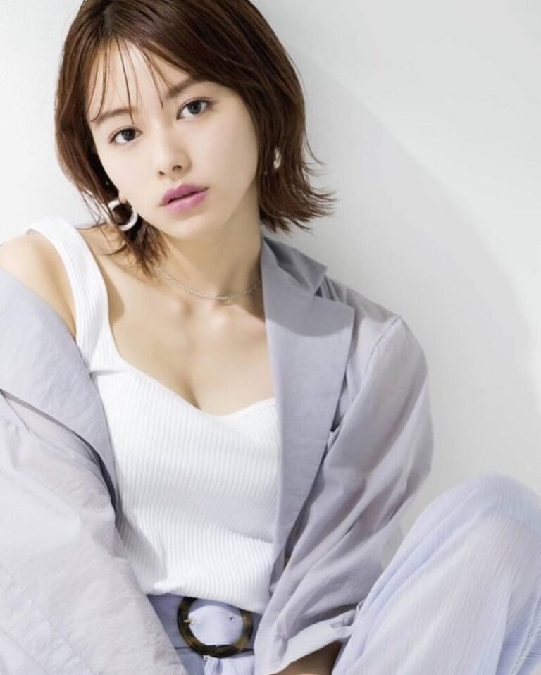 【画像80枚】山本舞香の胸が美しすぎる！最高レベルです | 芸能人の画像まとめサイト『aigazo(アイガゾ)』