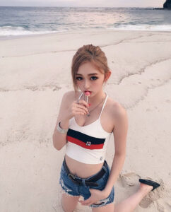 【画像111枚】ゆうちゃみの胸が美しすぎる！最高レベルです(ページ3) | 芸能人の画像まとめサイト『aigazo(アイガゾ)』