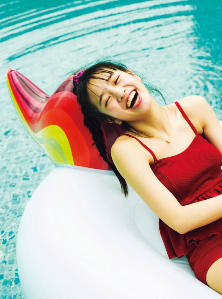 【画像50枚】横田真悠の胸が美しすぎる！最高レベルです | 芸能人の画像まとめサイト『aigazo(アイガゾ)』