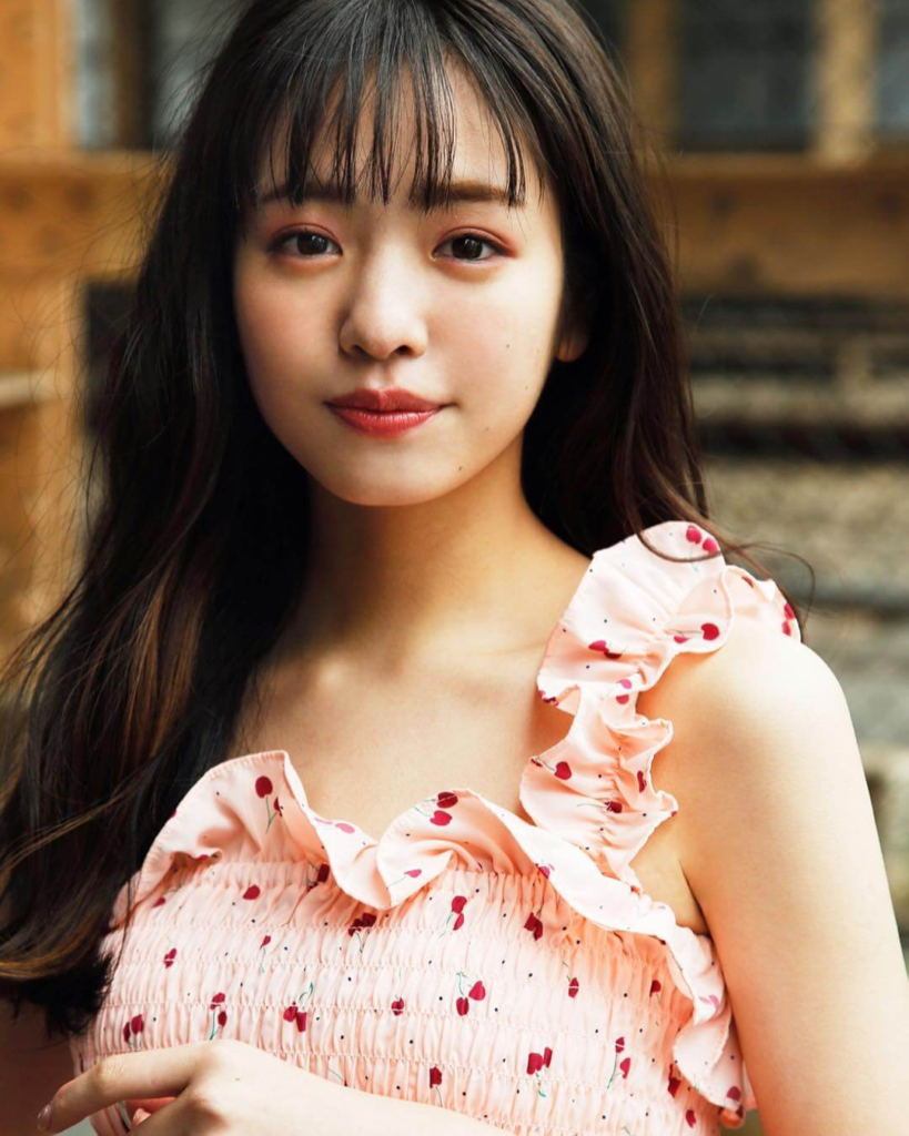 【画像50枚】横田真悠の胸が美しすぎる！最高レベルです | 芸能人の画像まとめサイト『aigazo(アイガゾ)』