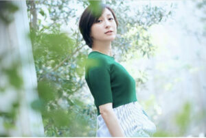 【画像80枚】広末涼子の胸が美しすぎる！最高レベルです | 芸能人の画像まとめサイト『aigazo(アイガゾ)』