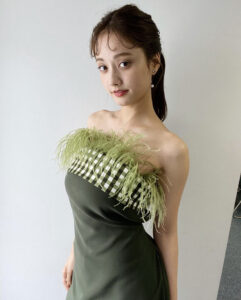 【画像74枚】谷まりあの胸が美しすぎる！最高レベルです | 芸能人の画像まとめサイト『aigazo(アイガゾ)』