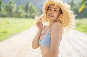 【画像87枚】てんちむの胸が美しすぎる！最高レベルです | 芸能人の画像まとめサイト『aigazo(アイガゾ)』