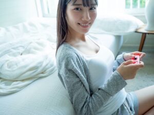 【画像56枚】河田陽菜の胸が美しすぎる！最高レベルです | 芸能人の画像まとめサイト『aigazo(アイガゾ)』