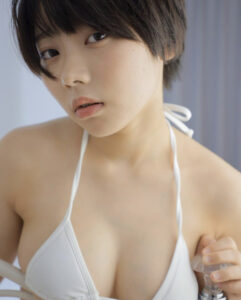 【画像52枚】透の胸が美しすぎる！最高レベルです | 芸能人の画像まとめサイト『aigazo(アイガゾ)』