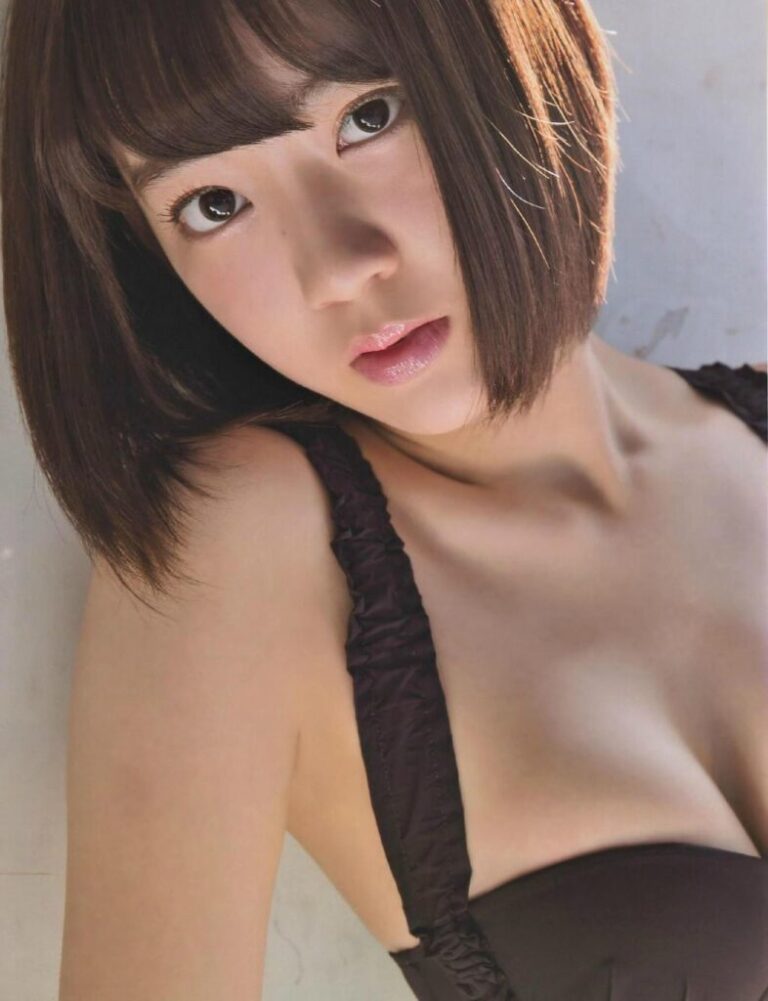【画像71枚】宮脇咲良の胸が美しすぎる！最高レベルです | 芸能人の画像まとめサイト『aigazo(アイガゾ)』