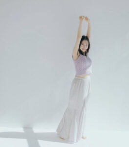 【画像52枚】小栗有以の胸が美しすぎる！最高レベルです | 芸能人の画像まとめサイト『aigazo(アイガゾ)』