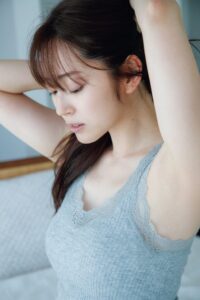 【画像67枚】鈴木愛理の胸が美しすぎる！最高レベルです | 芸能人の画像まとめサイト『aigazo(アイガゾ)』