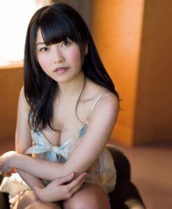 【画像37枚】横山由依の胸が美しすぎる！最高レベルです | 芸能人の画像まとめサイト『aigazo(アイガゾ)』