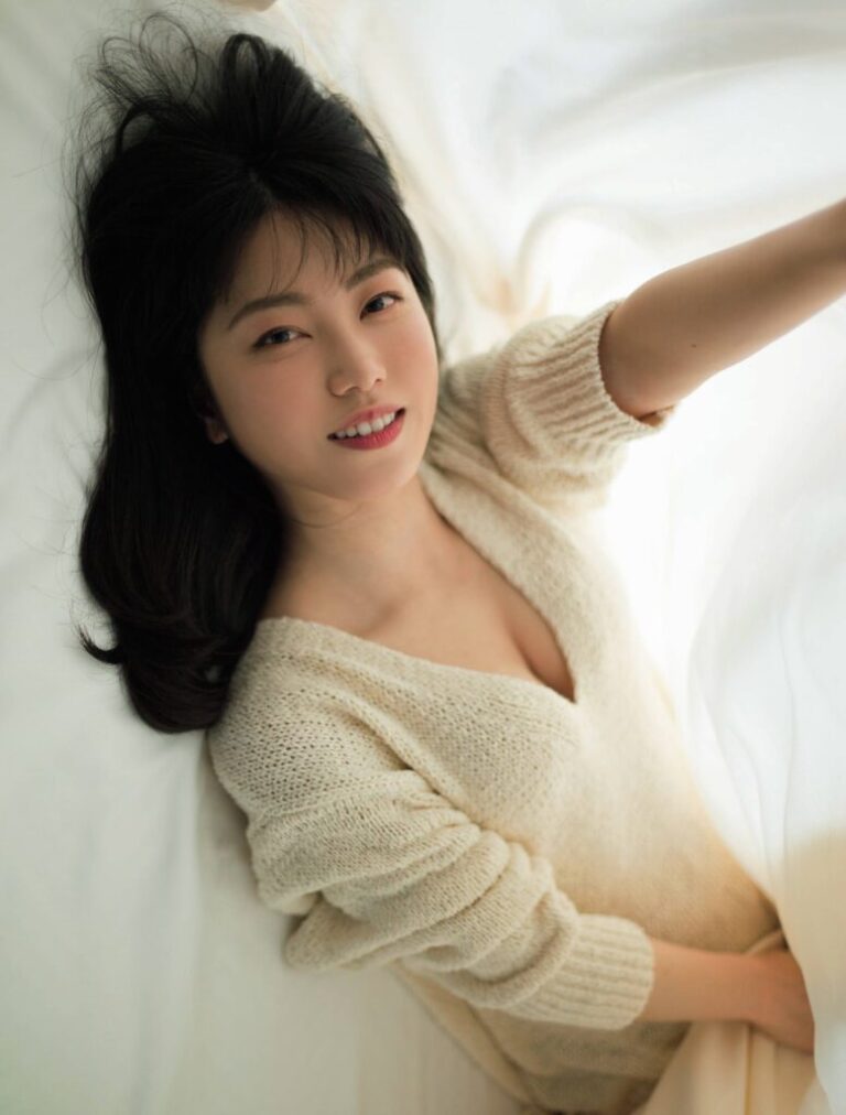 【画像37枚】横山由依の胸が美しすぎる！最高レベルです | 芸能人の画像まとめサイト『aigazo(アイガゾ)』