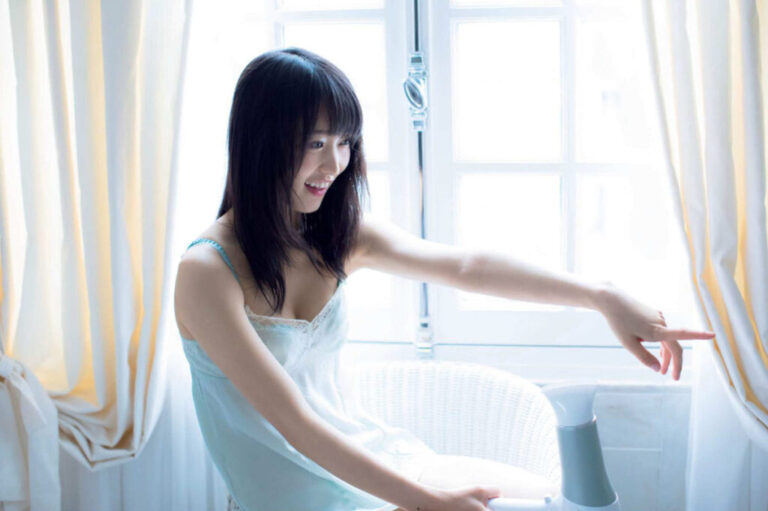 【画像56枚】菅井友香の胸が美しすぎる！最高レベルです | 芸能人の画像まとめサイト『aigazo(アイガゾ)』