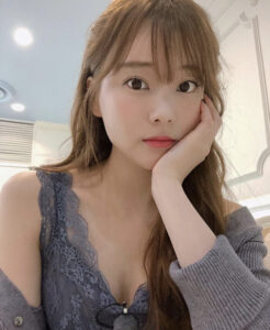 【画像70枚】重盛さと美の胸が美しすぎる！最高レベルです | 芸能人の画像まとめサイト『aigazo(アイガゾ)』