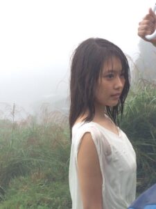 【画像129枚】有村架純の胸が美しすぎる！最高レベルです | 芸能人の画像まとめサイト『aigazo(アイガゾ)』